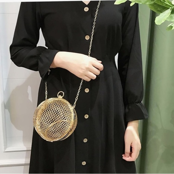 Bags | Spherical Metal Wire Handbag Clutch With Crossbody Chain | Poshmark